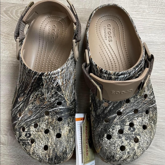 CROCS | Shoes | Crocs Mossy Oak Mens Clog | Poshmark